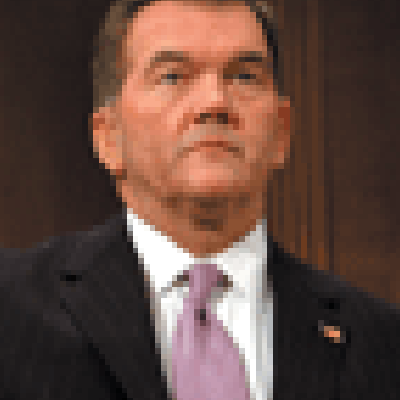 HSD signs on to e-signatures for immigration - Route Fifty