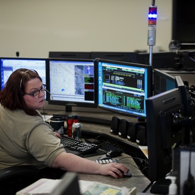 911 call centers cope with more calls, fewer workers - Route Fifty